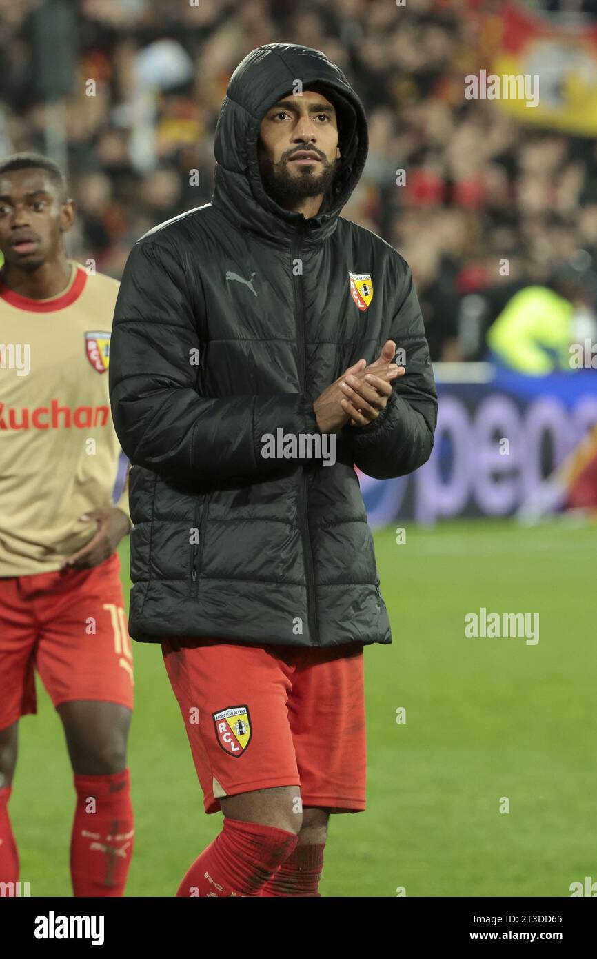 Angelo Fulgini of Lens salutes the supporters following the UEFA ...