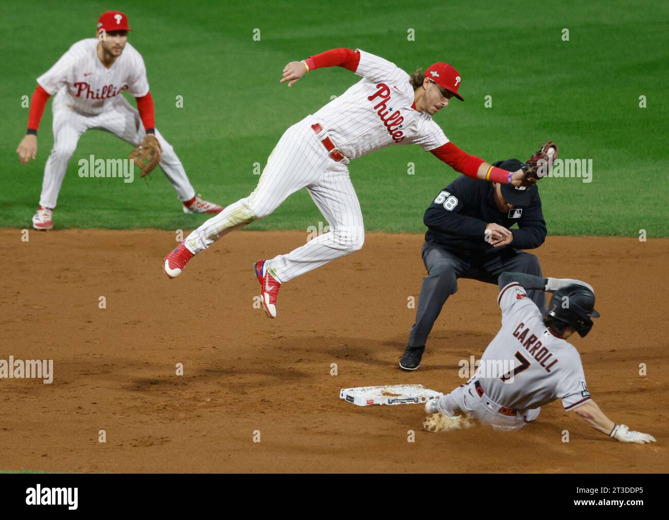 Catcher leaps hi-res stock photography and images - Alamy