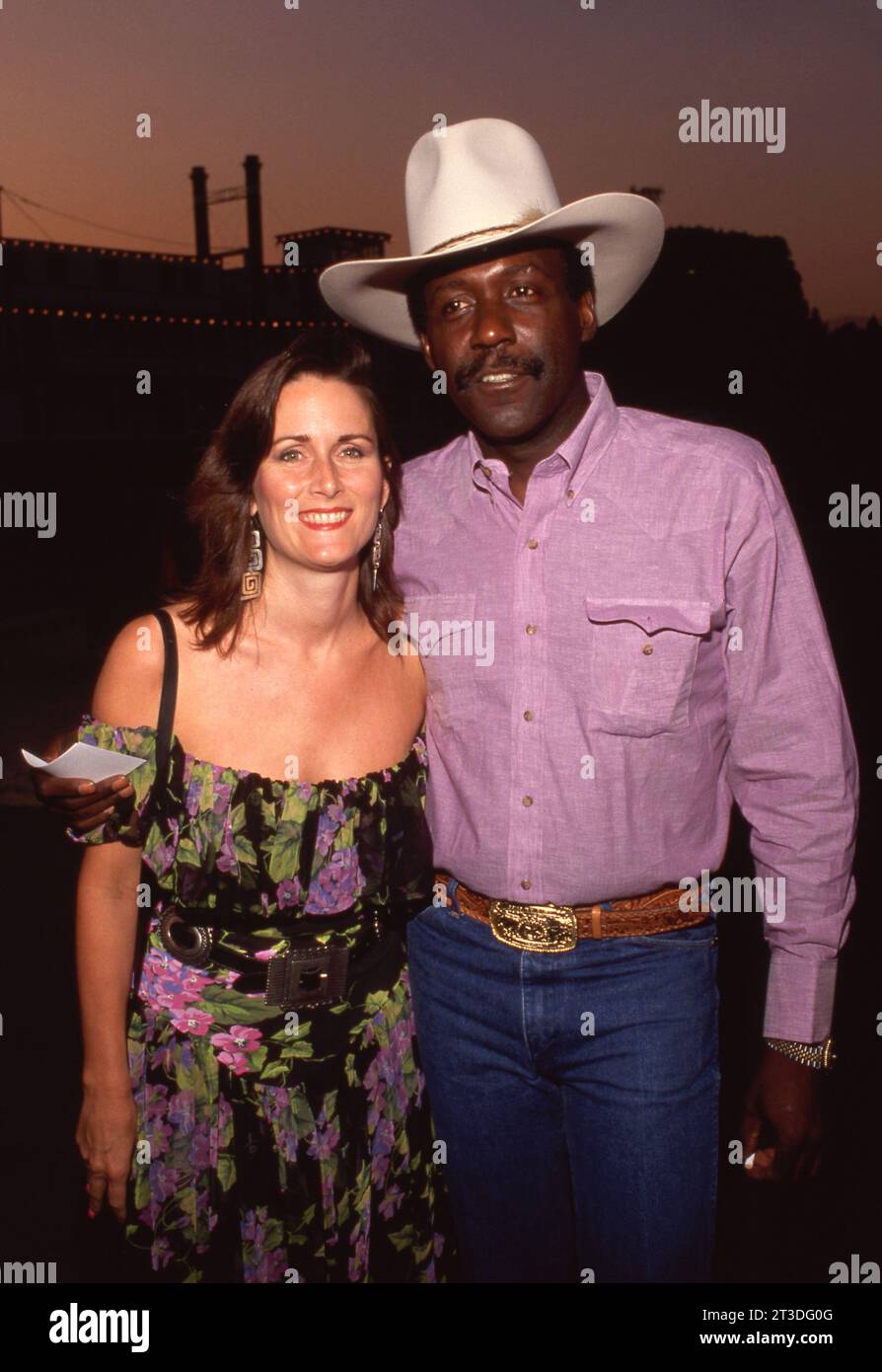 **FILE PHOTO** Richard Roundtree Has Passed Away. Richard Roundtree ...