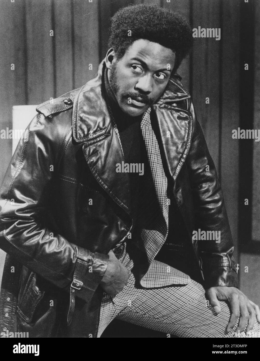 Actor RICHARD ROUNDTREE in a scene from the 1971 movie 'Shaft'. (Credit ...