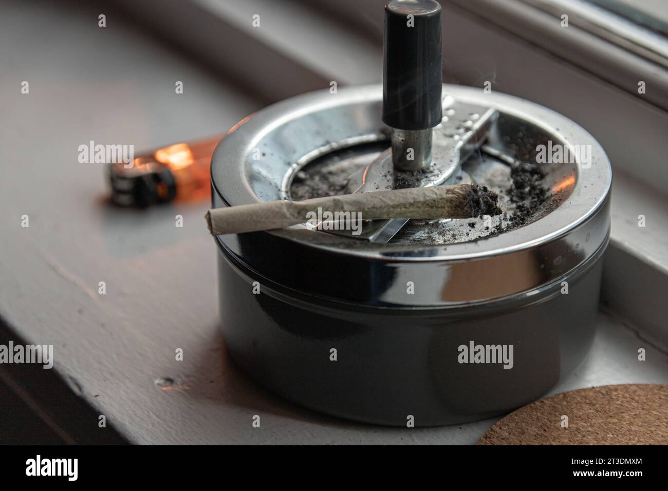 Cannabis joint ashtray hi-res stock photography and images - Alamy