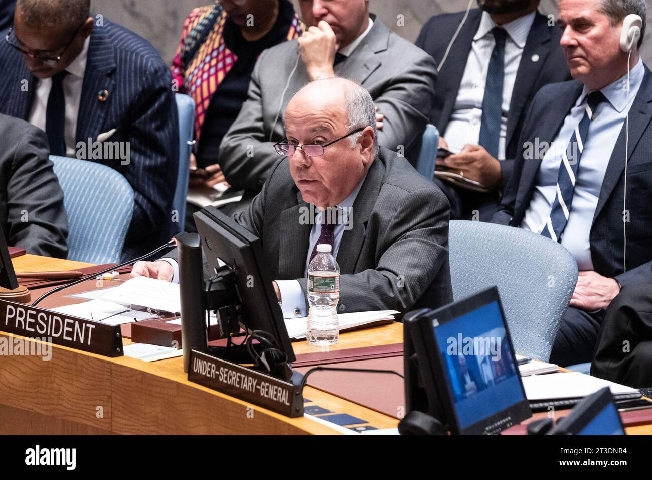 Brazilian Foreign Minister Mauro Vieira speaks during SC meeting on ...