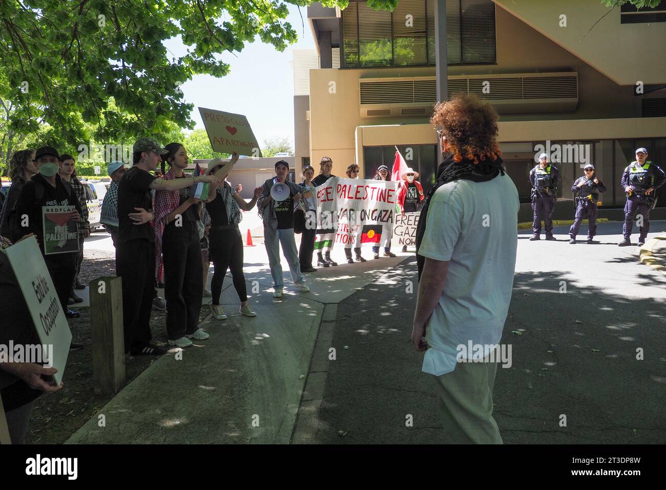 Australia, 25 October 2023, Around 100 people gathered to protest the ...