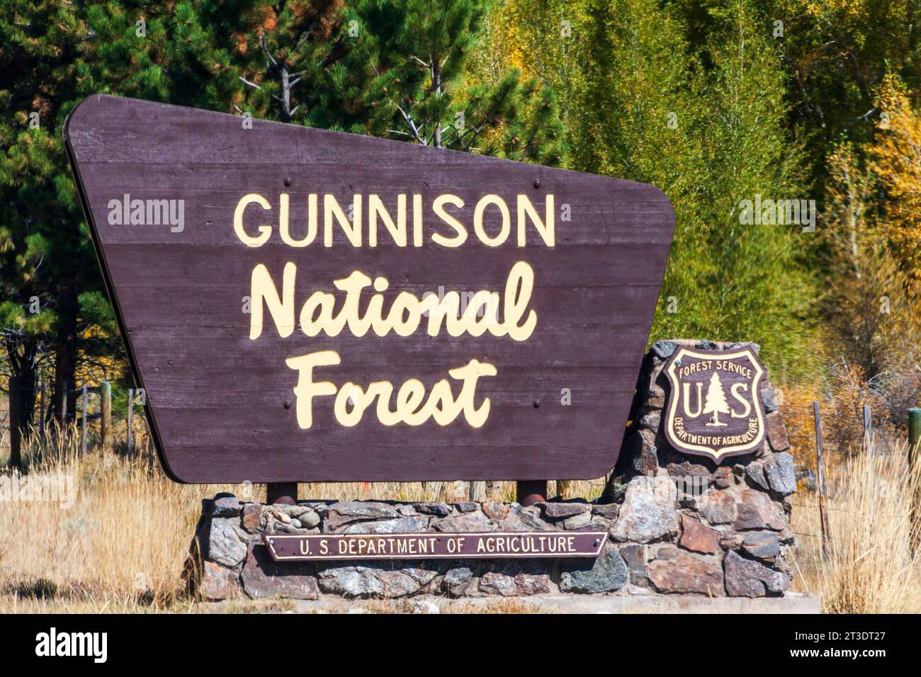 Colorado welcome sign hi-res stock photography and images - Alamy