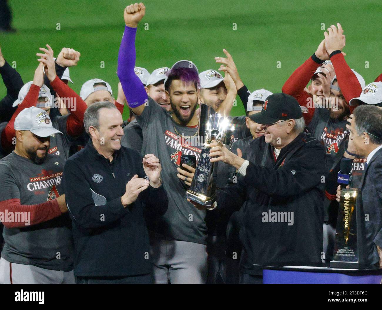 Derrick hall arizona diamondbacks hi-res stock photography and images ...