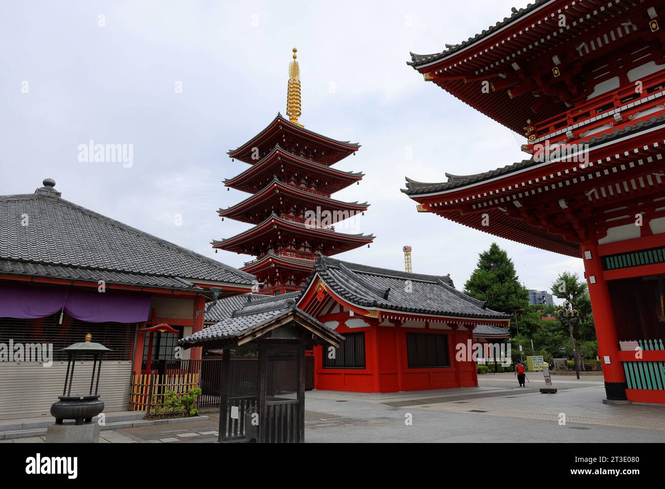 Sensoji, Asakusa Kannon Temple, one of most popular temples in Tokyo ...