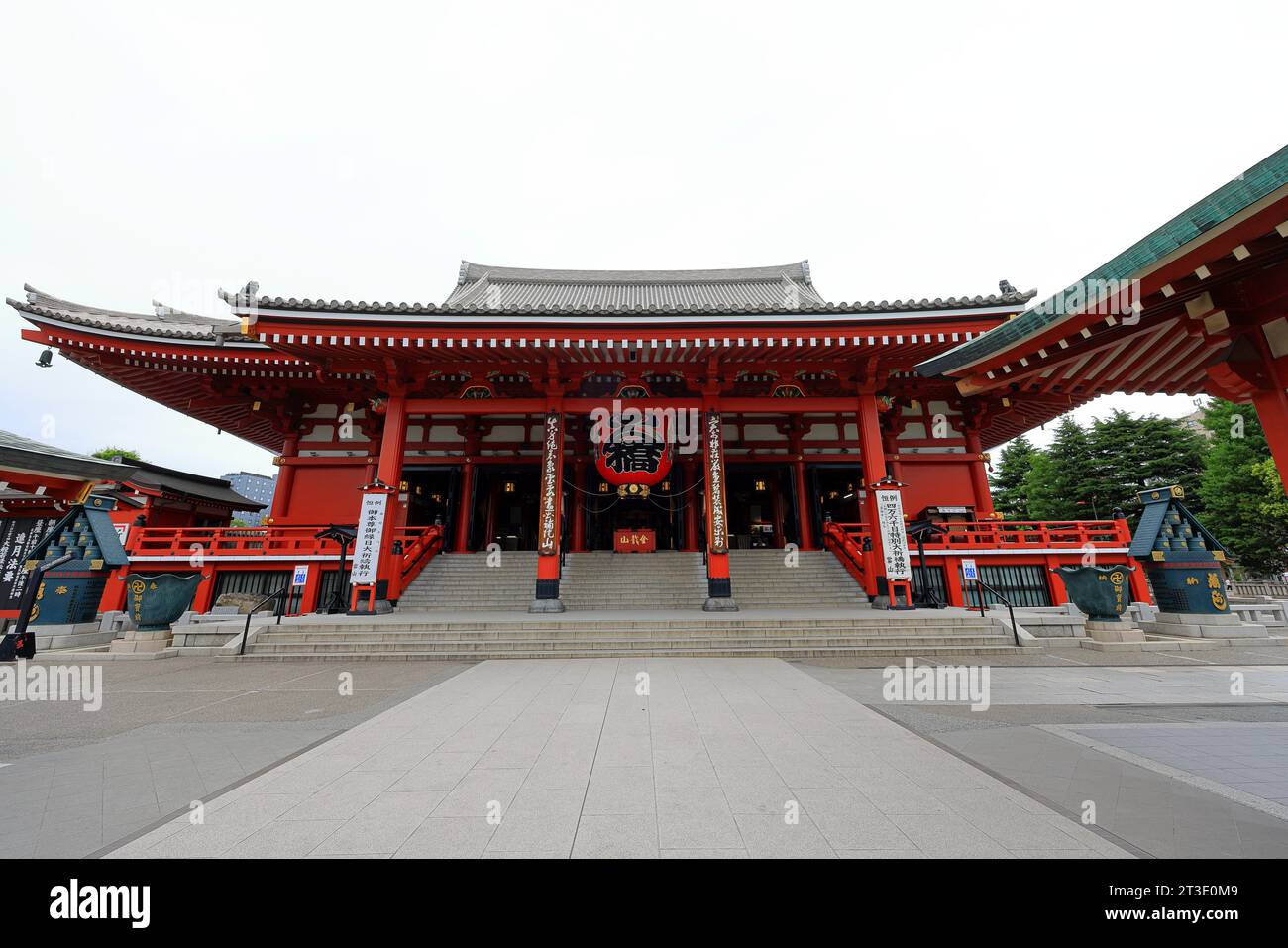 Sensoji, Asakusa Kannon Temple, one of most popular temples in Tokyo ...