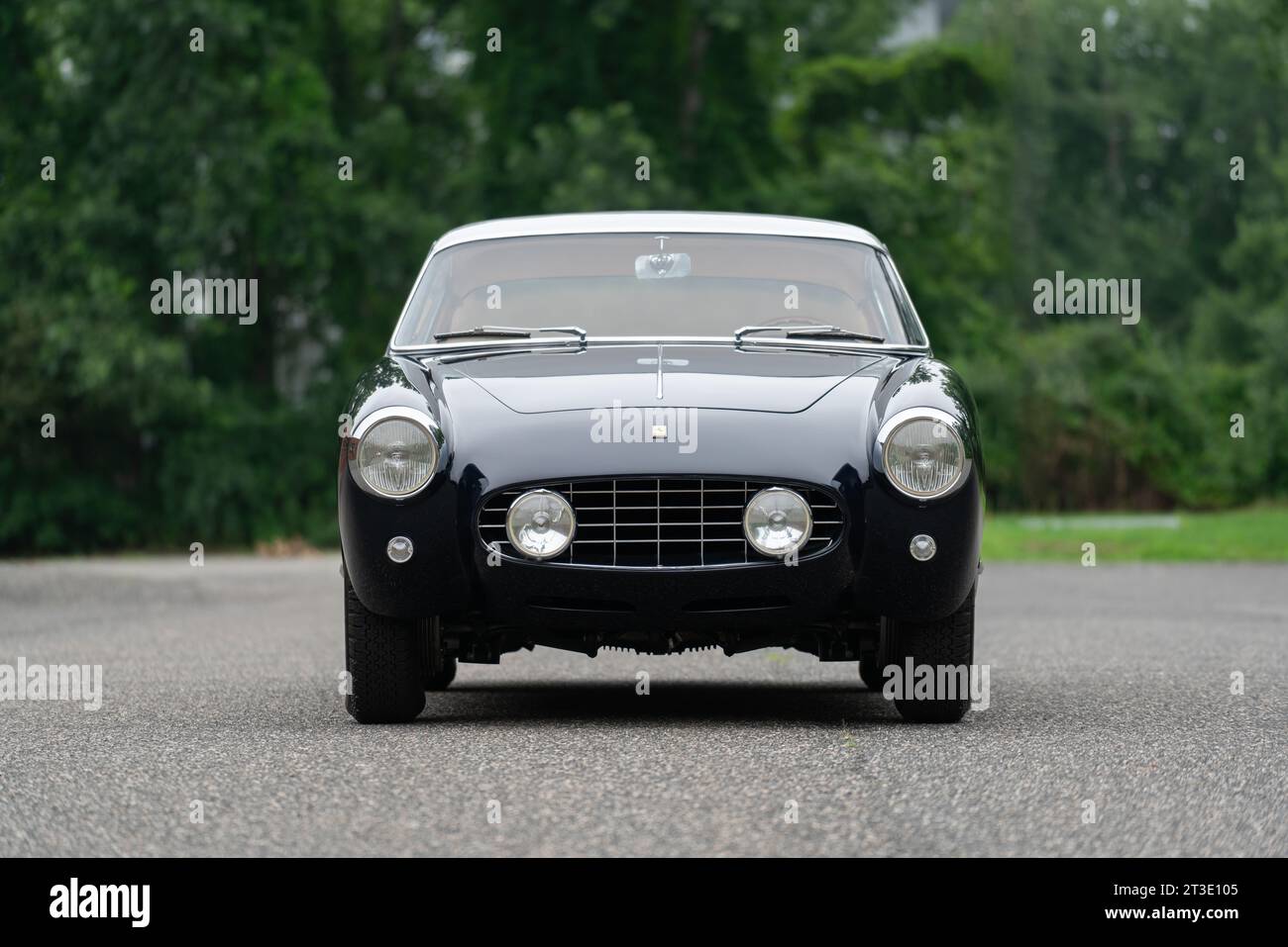 Vintage ferrari hi-res stock photography and images - Alamy
