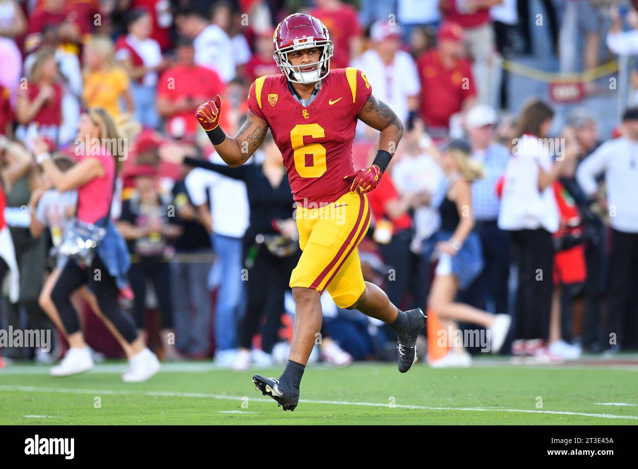 LOS ANGELES, CA - OCTOBER 21: USC Trojans running back Austin Jones (6 ...