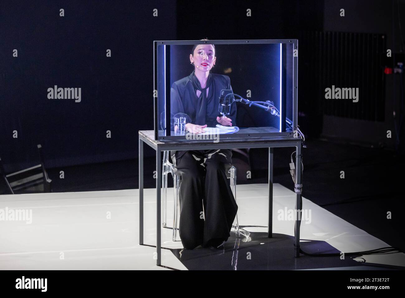 Regie: Max Lindemann, Ausstattung: Janina Kuhlmann, Video: Luna ...