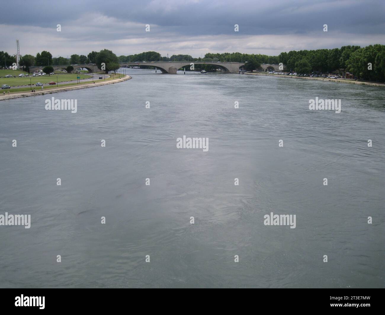 A great river with bridges made up of stones Stock Photo - Alamy