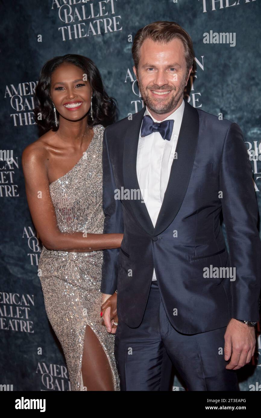 New York, United States. 24th Oct, 2023. NEW YORK, NEW YORK - OCTOBER ...