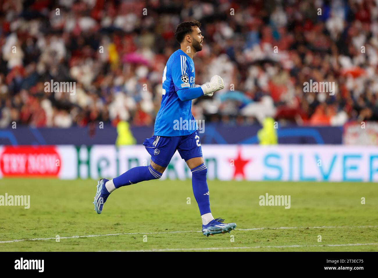 Seville, Spain. 24th Oct, 2023. Goalkeeper David Raya (22) of Arsenal ...