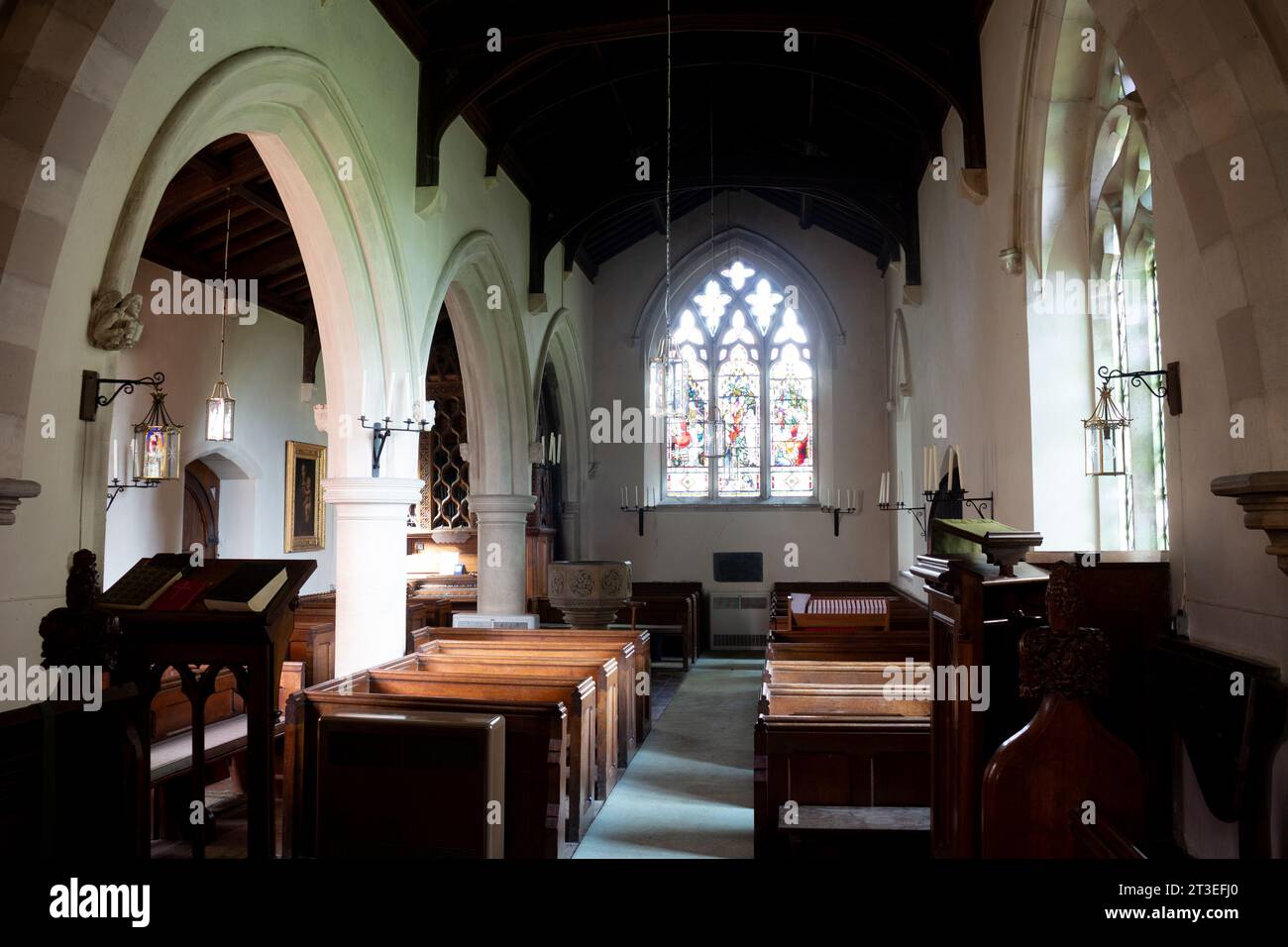 Holy Trinity Church, Over Worton, Oxfordshire, England, UK Stock Photo ...