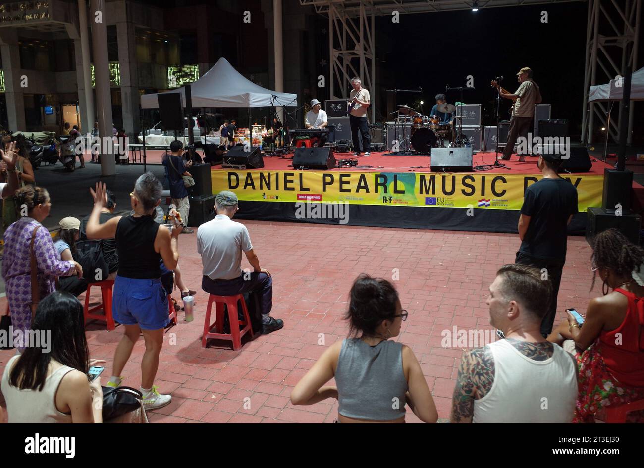 Daniel pearl pakistan hi-res stock photography and images - Alamy