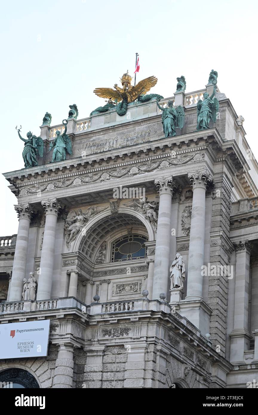 Vienna, Austria. The famous "Hitler Balcony" at the New Hofburg. Adolf ...