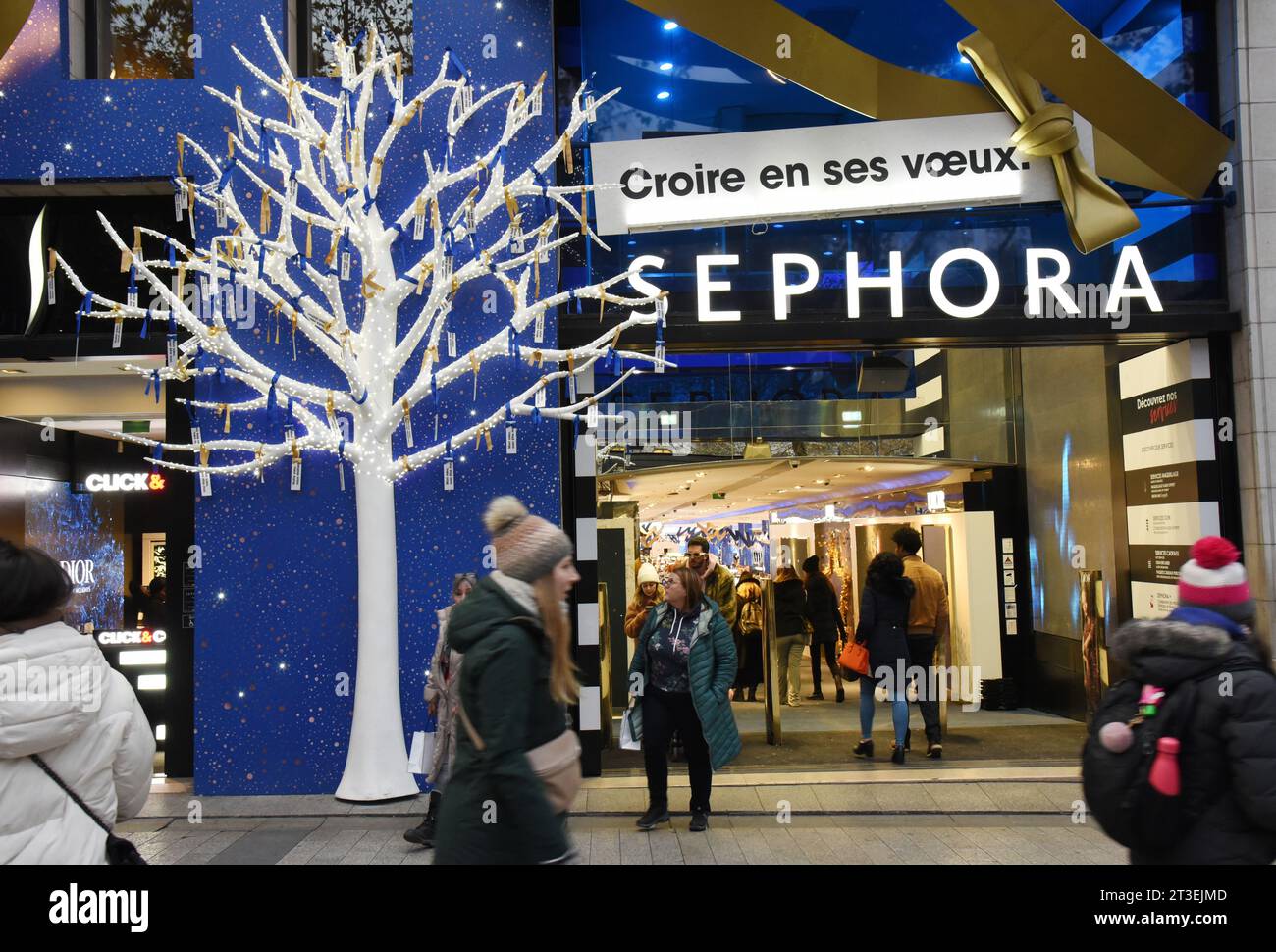 Paris (France): Sephora store at 66 Avenue des Champs-Elysees in Paris ...