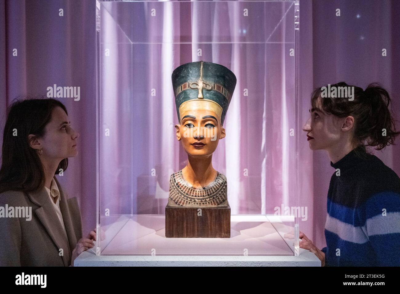 London, UK. 25 October 2023. Staff members view a reconstruction of ...