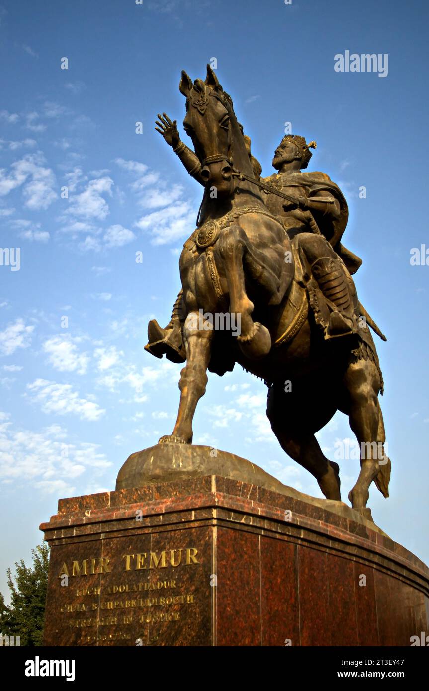 Amir Temur, Monument, Tashkent, Uzbekistan Stock Photo - Alamy