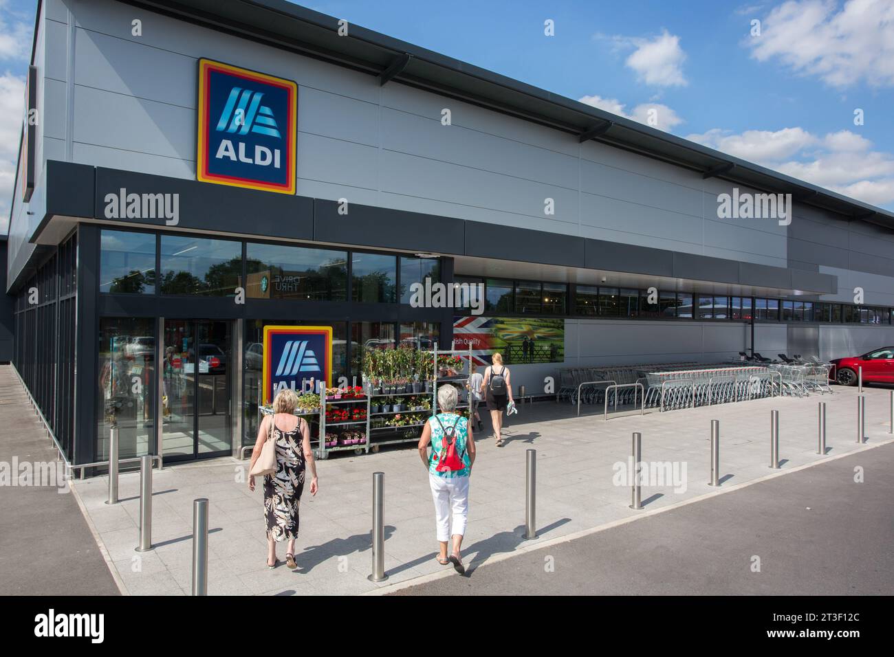 Aldi, The Moorland Centre, Lincoln, LN6 7TN Stock Photo - Alamy