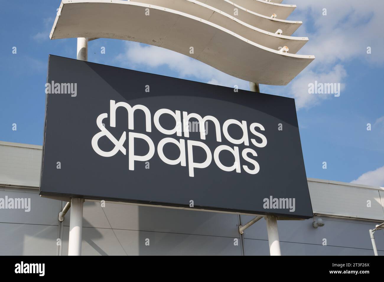 Mamas & Papas logo Stock Photo - Alamy