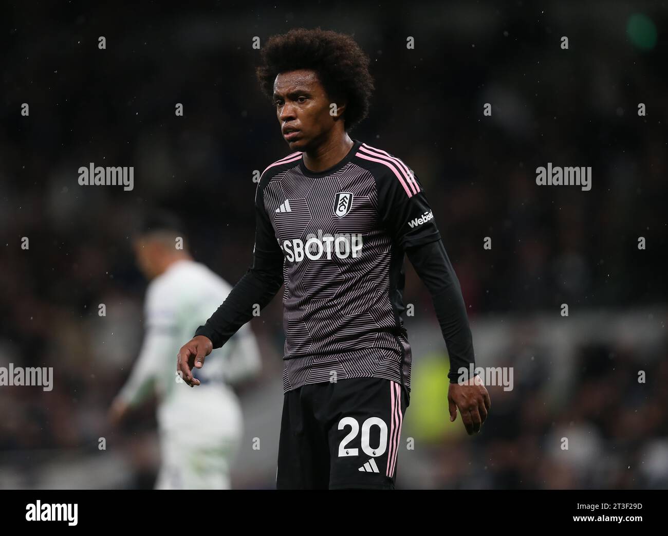 Fulham premier league 2023 willian hi-res stock photography and images ...