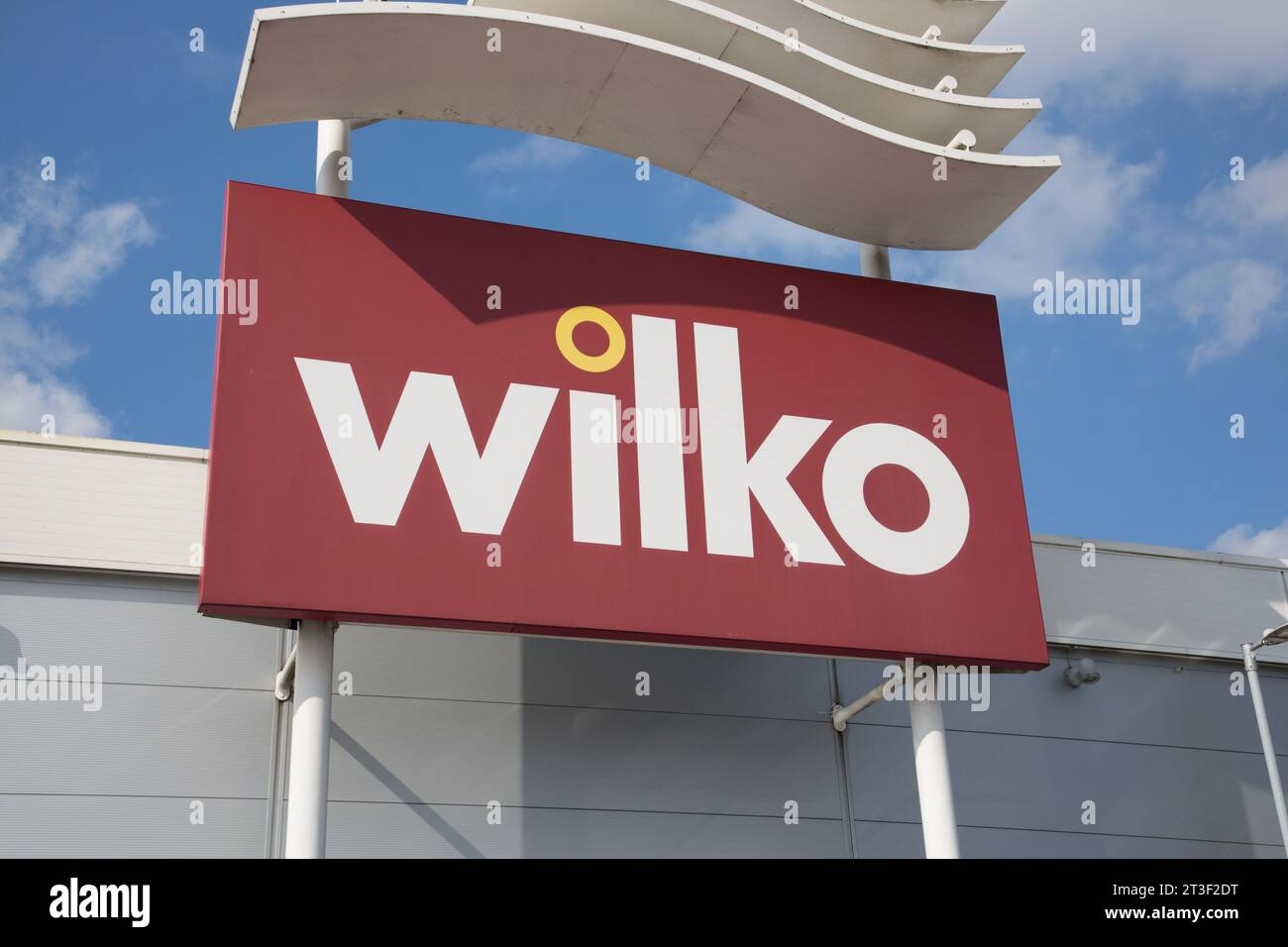 Wilko logo hi-res stock photography and images - Alamy