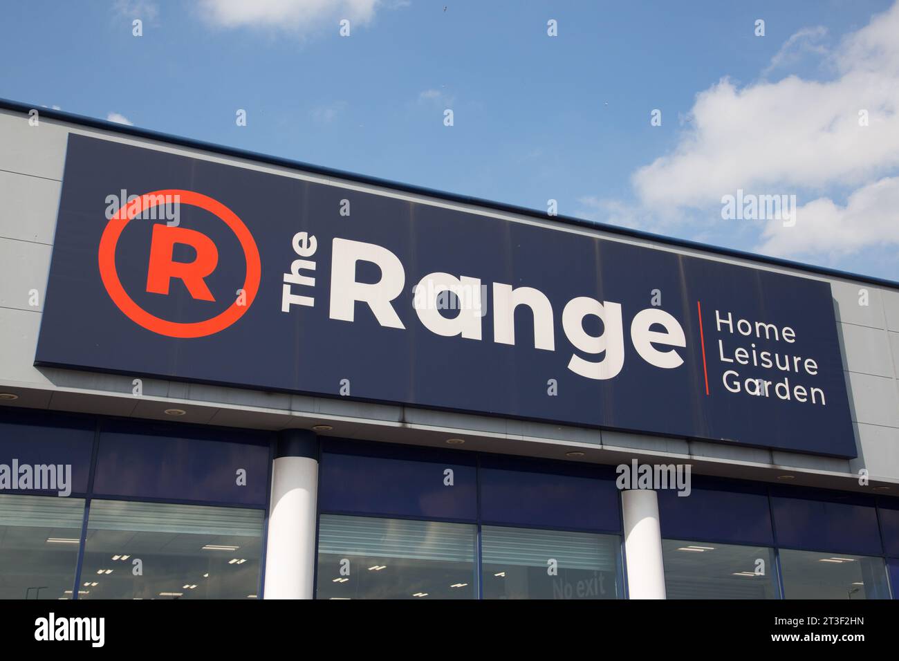 Logo the range hi-res stock photography and images - Alamy