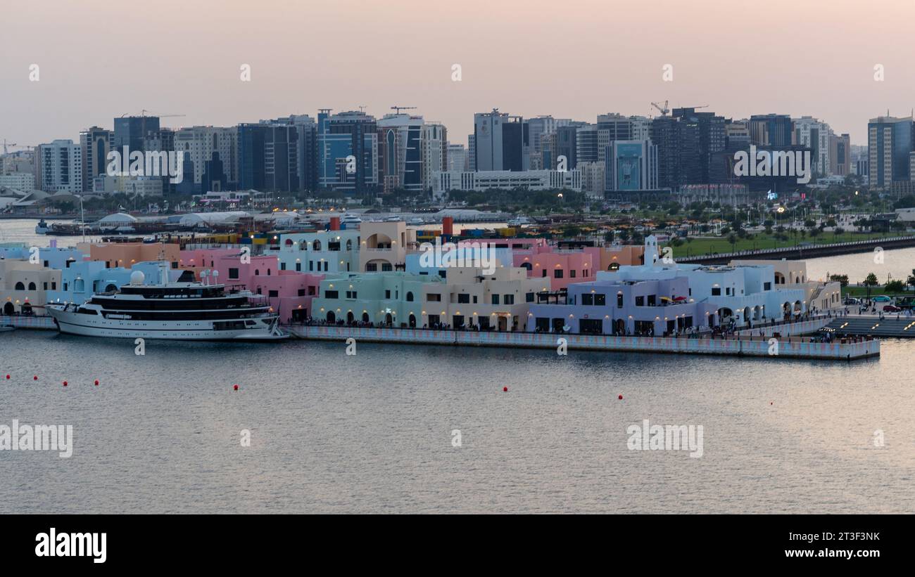 Doha, Qatar- December 11, 2022: bird view of beautiful doha skyline ...