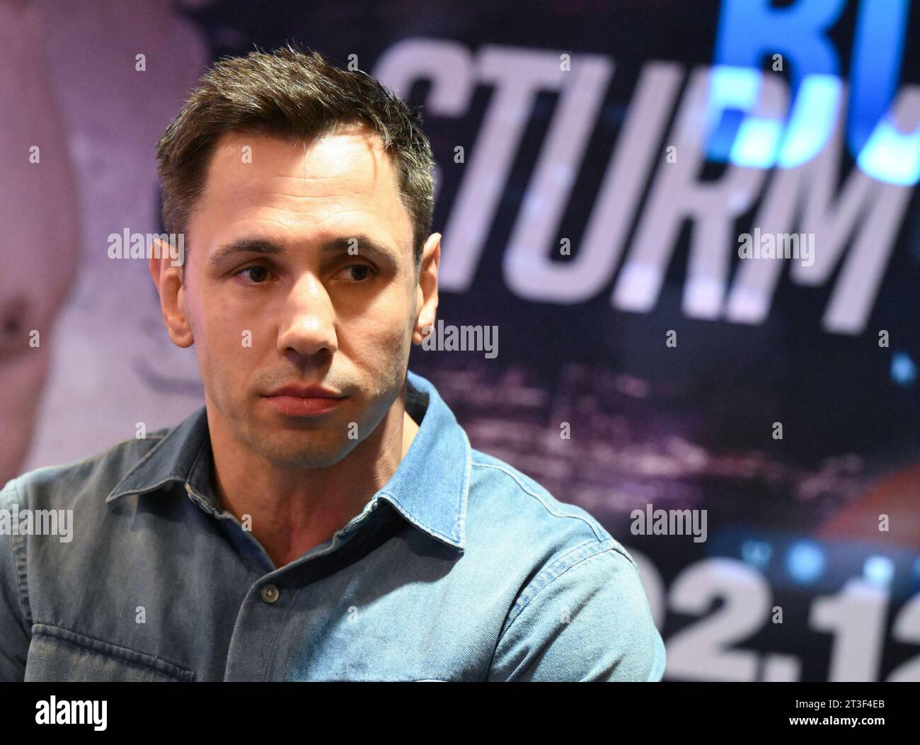 Ludwigsburg, Germany. 25th Oct, 2023. Felix Sturm, boxer in the light ...