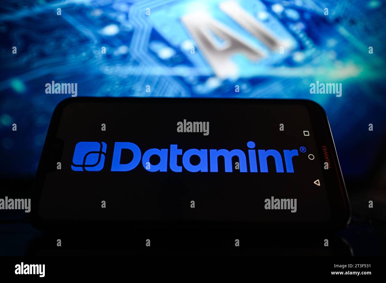 Dataminr logo hi-res stock photography and images - Alamy