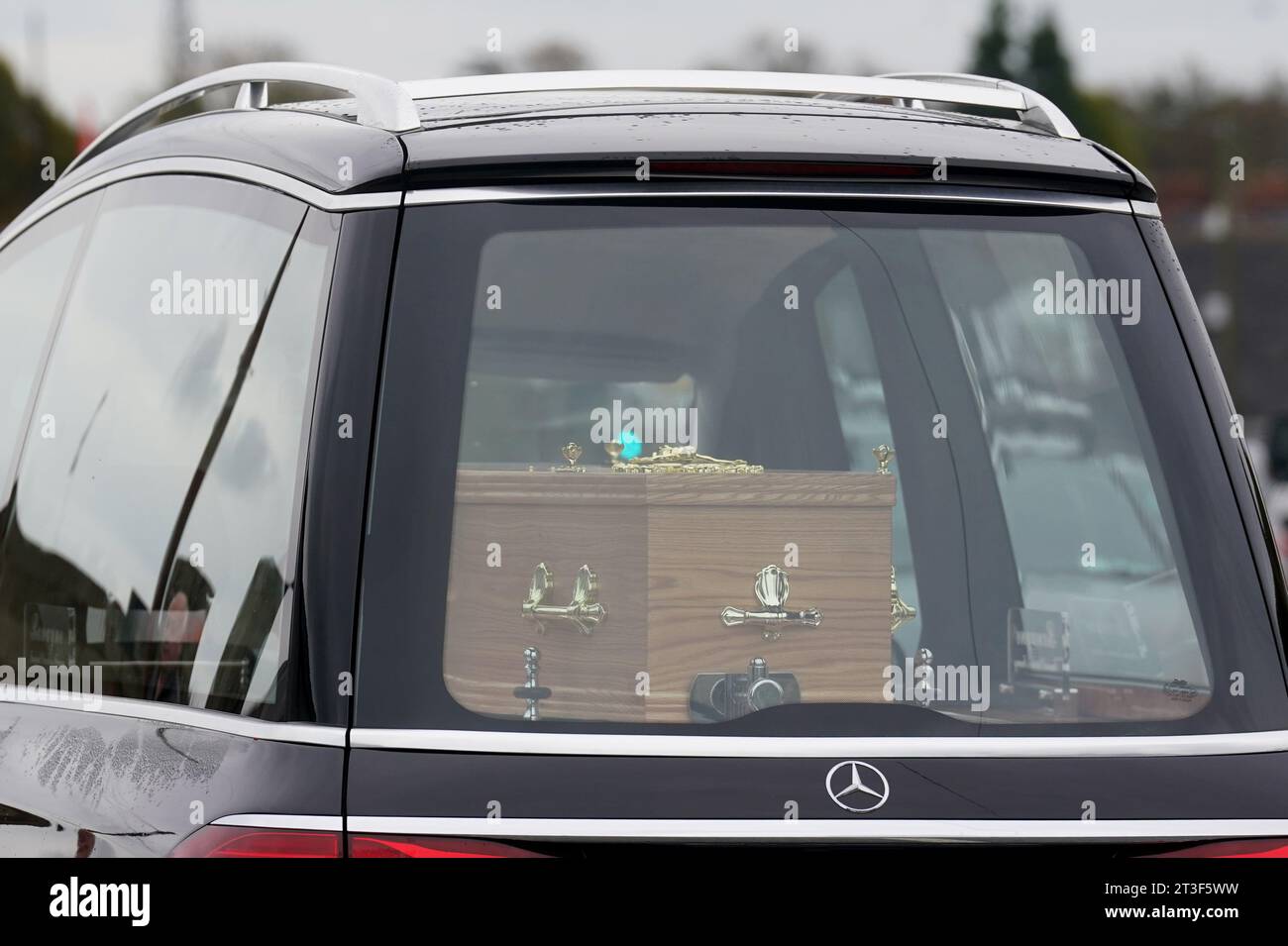 The funeral cortege for Tina Satchwell is driven through her home town ...
