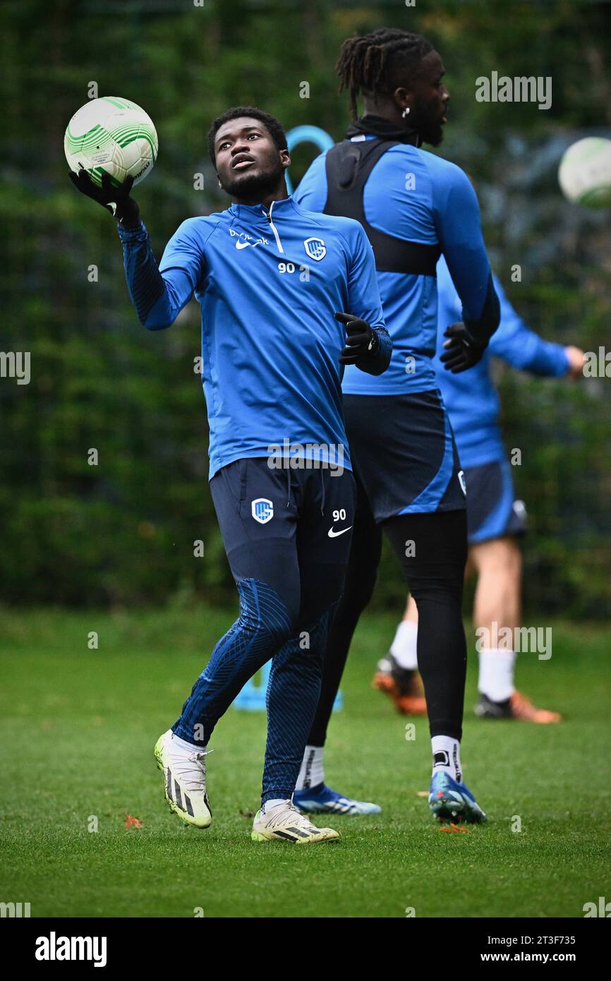 Brussels, Belgium. 25th Oct, 2023. Genk's Christopher Bonsu Baah ...
