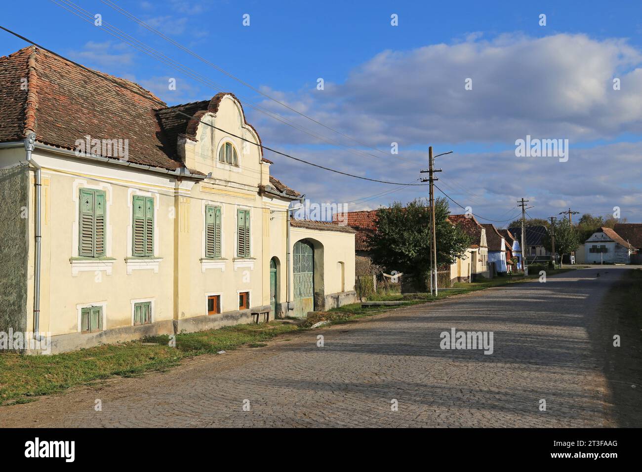 Traditional houses, Strada Principală, Viscri, UNESCO World Heritage ...
