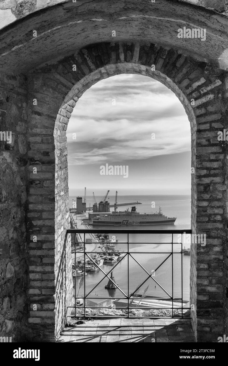 Ortona hi-res stock photography and images - Alamy