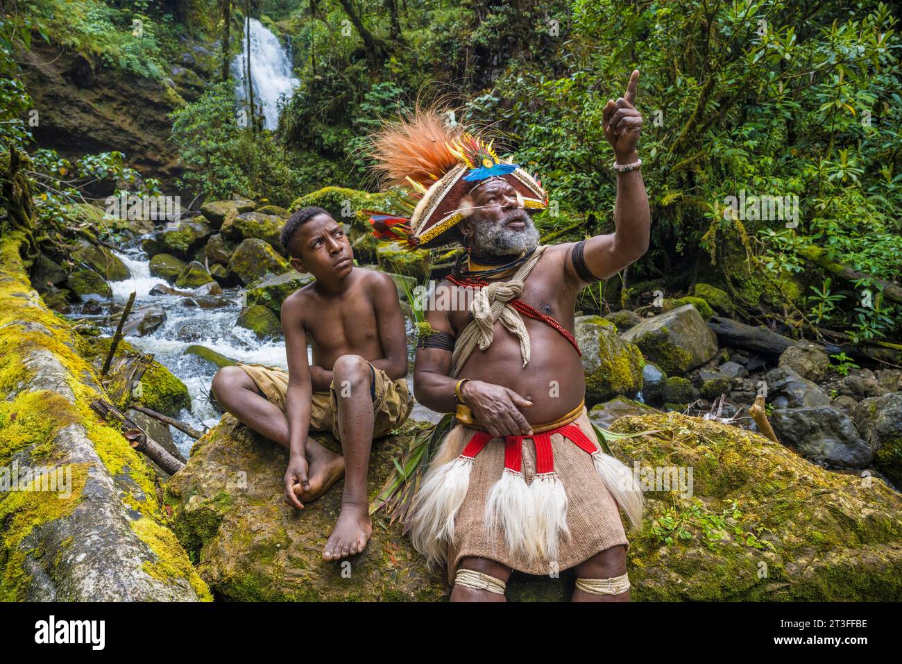 Papua New Guinea, Hela province, Ambua forest, chief Mundiya Kepanga ...