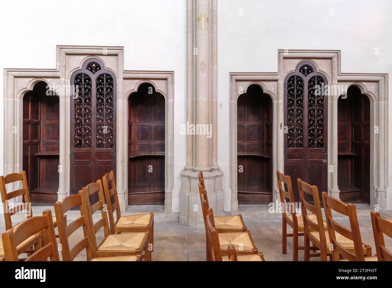 Father dominique hi-res stock photography and images - Alamy