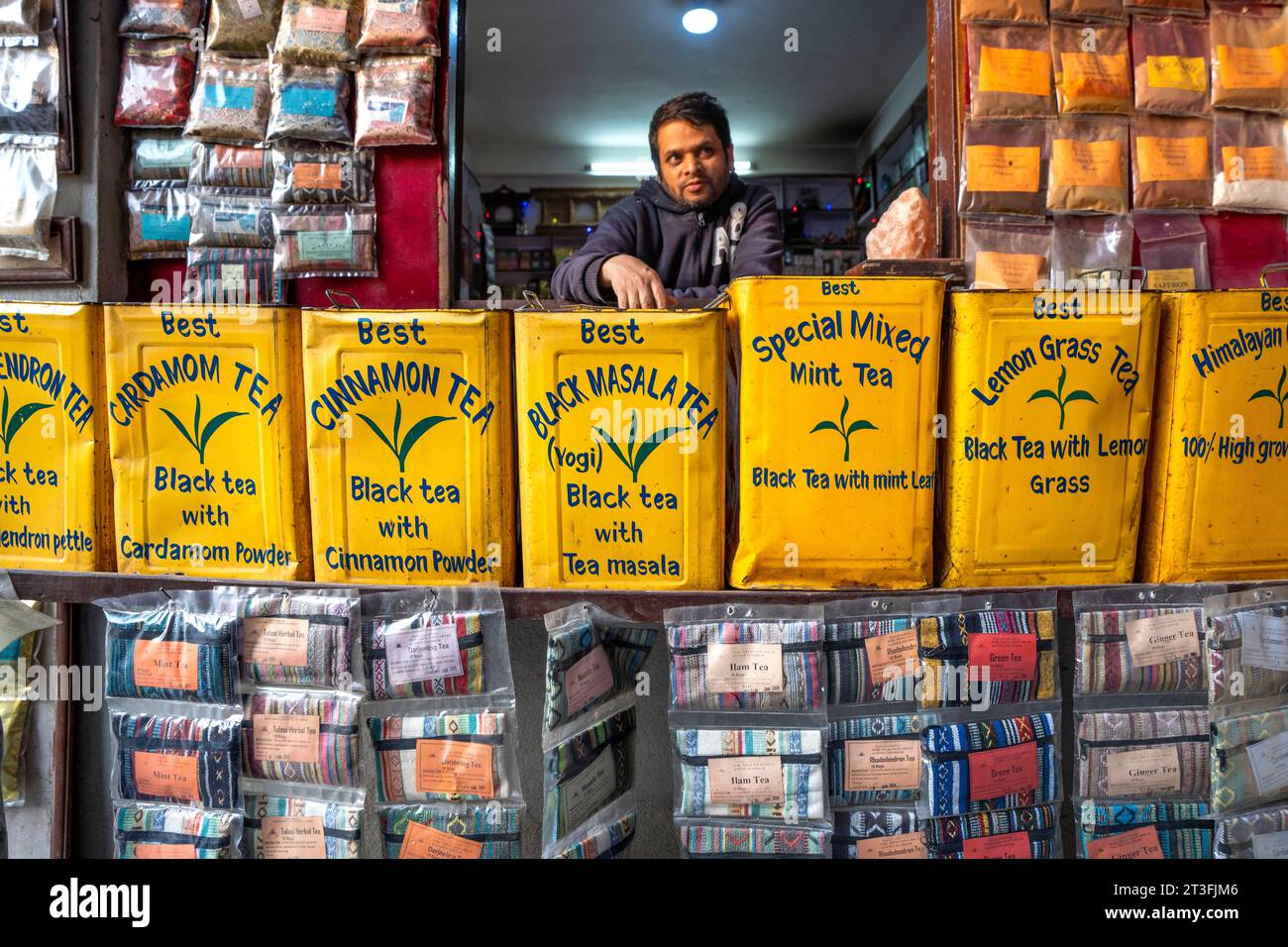 Nepal, Kathmandu, Thamel district, tea seller Stock Photo - Alamy