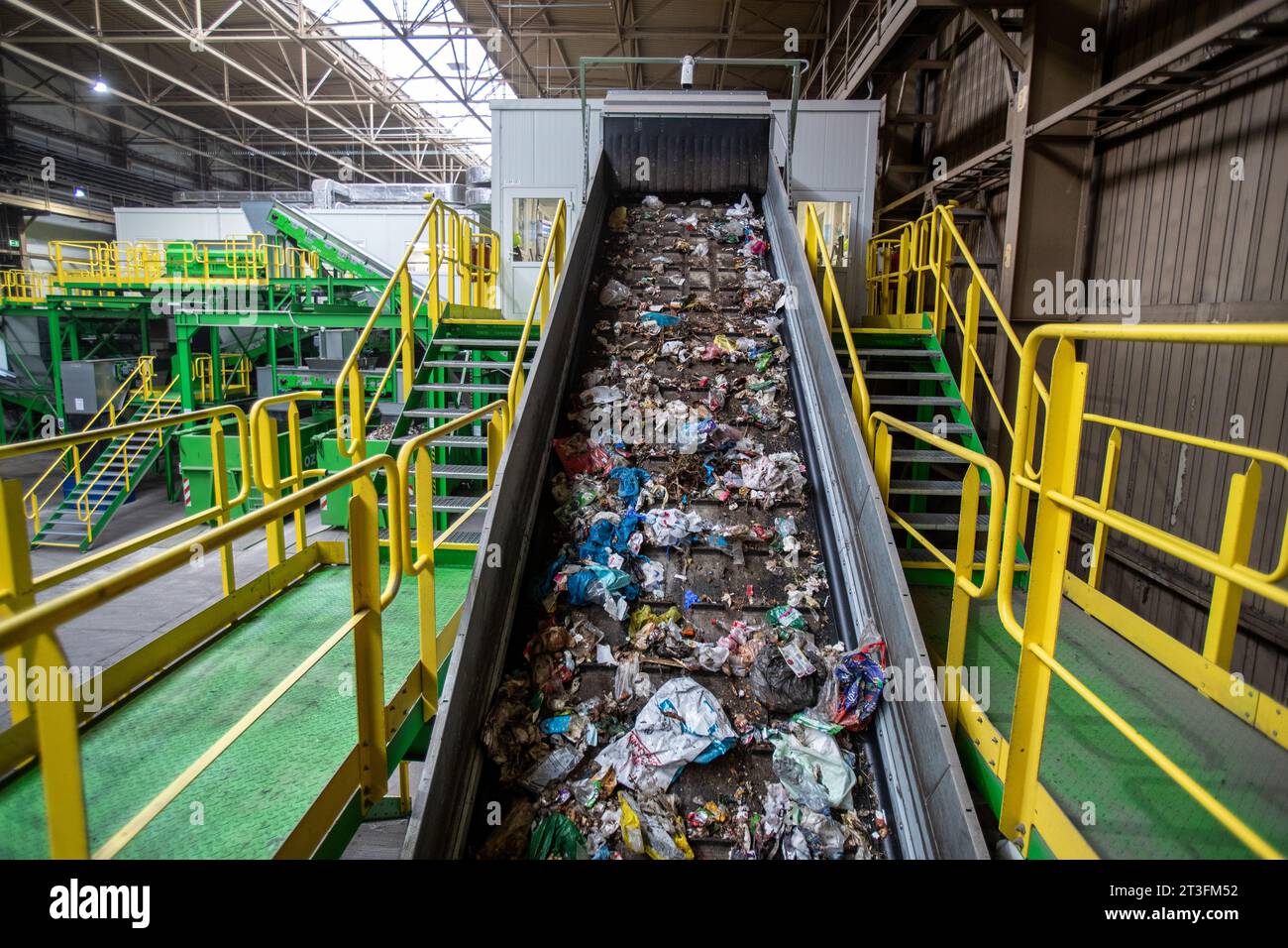 Waste management company hi-res stock photography and images - Alamy