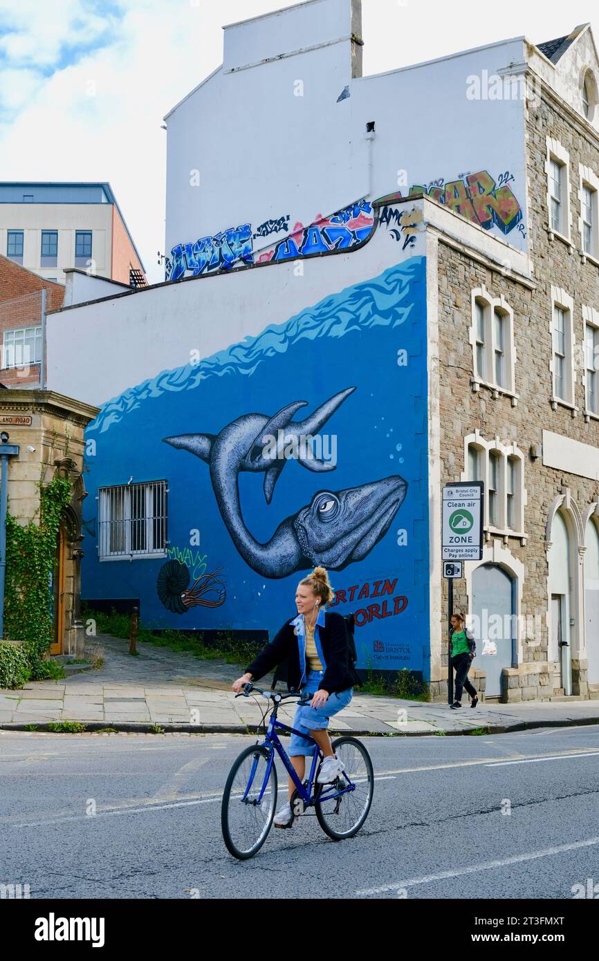 United Kingdom, Bristol, Park Row, street art Uncertain World by Alex ...