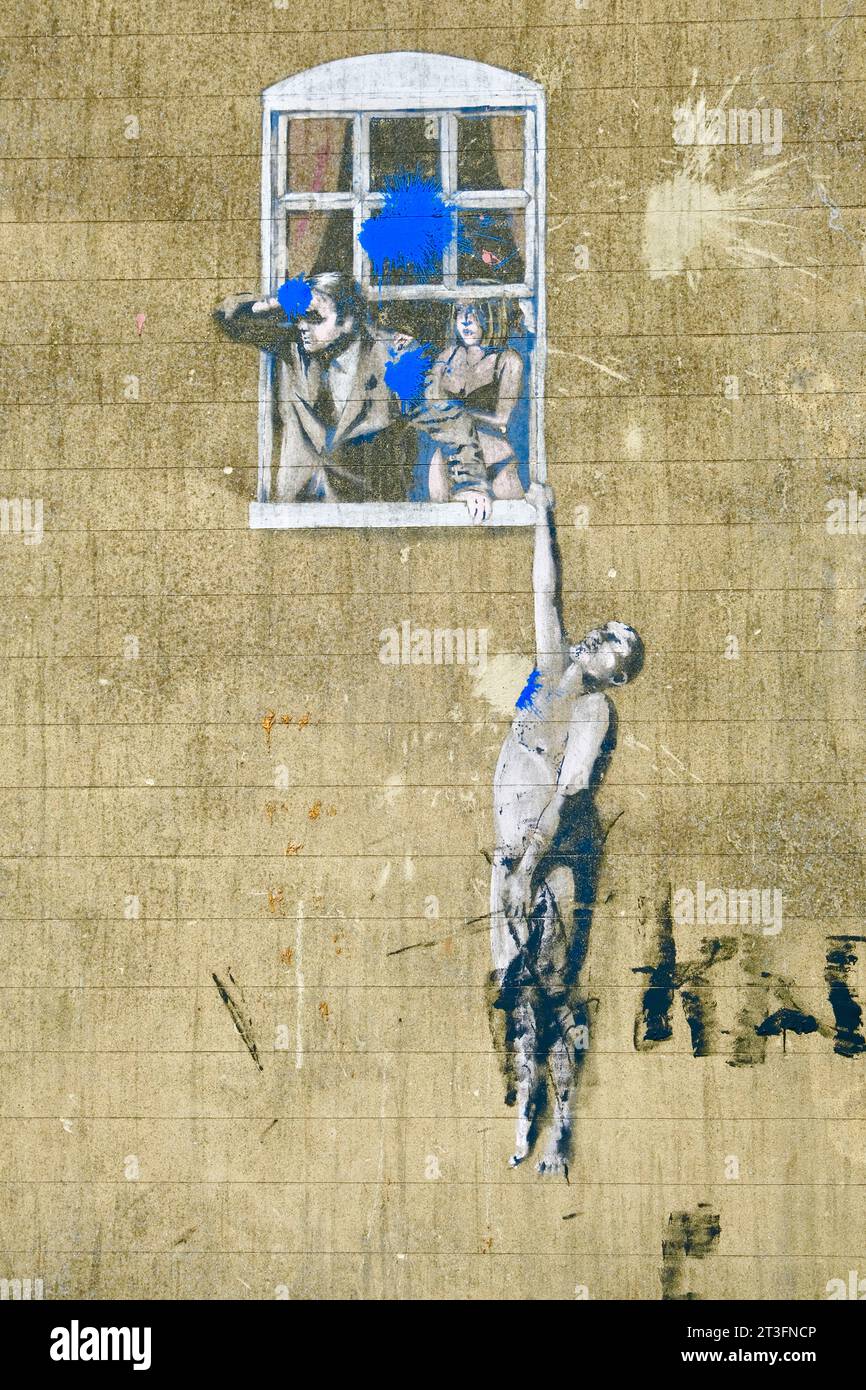 United Kingdom, Bristol, Frogmore Street, work by Banksy Well Hung ...