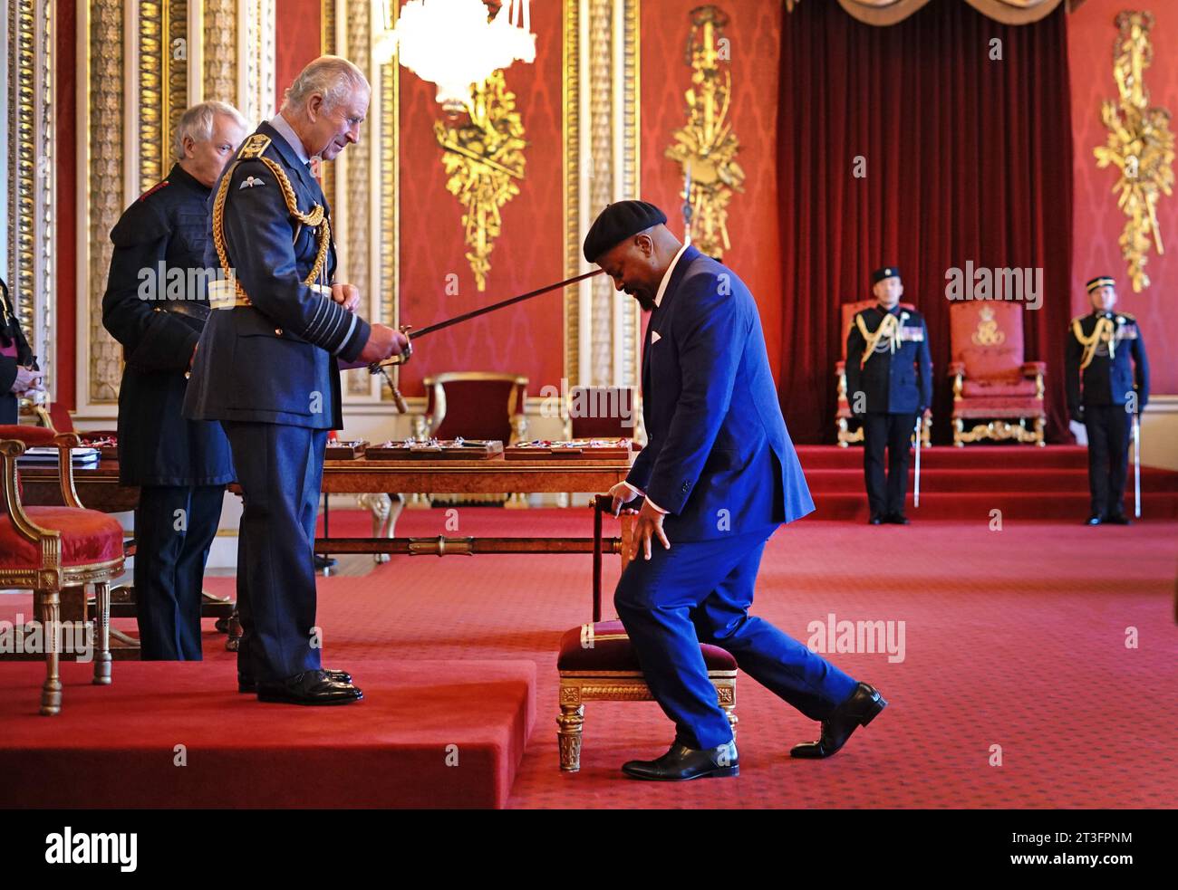 Sir ben okri hi-res stock photography and images - Alamy