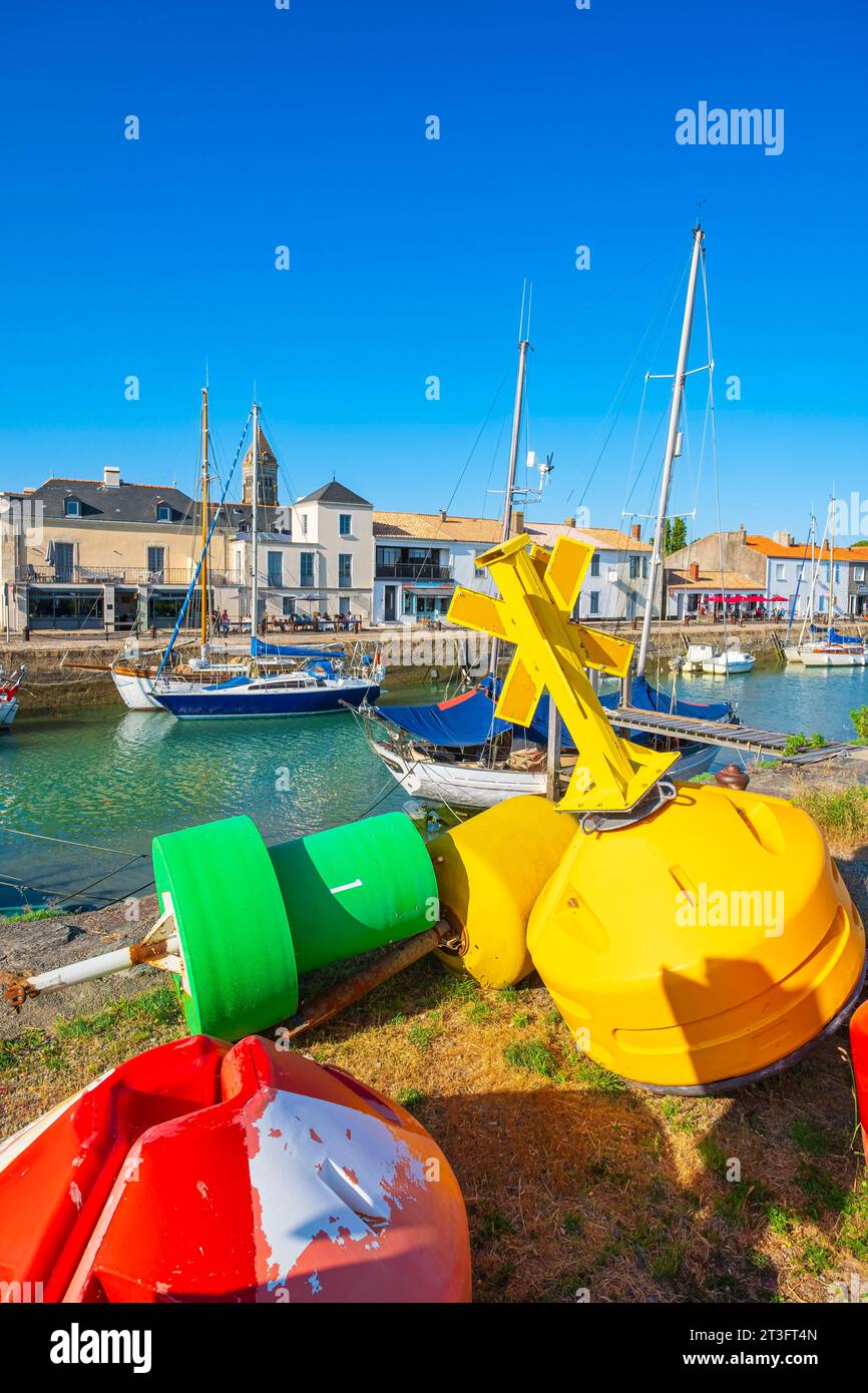 France, Vendee, Noirmoutier island, Noirmoutier en l'Ile, stranding ...
