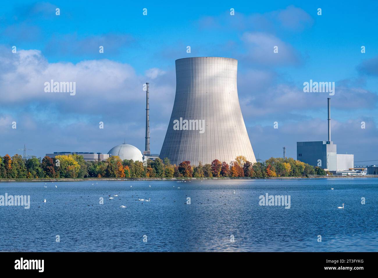 Essenbach, Germany. 25th Oct, 2023. The Isar 2 nuclear power plant. Credit: Armin Weigel/dpa ...