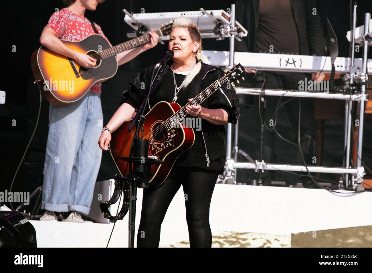 The Chicks | Natalie Maines performing at American Express British ...