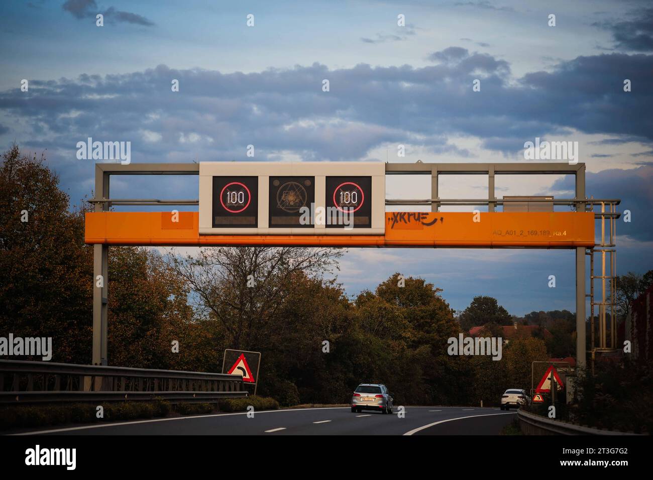 Autobahn speed limits hi-res stock photography and images - Alamy