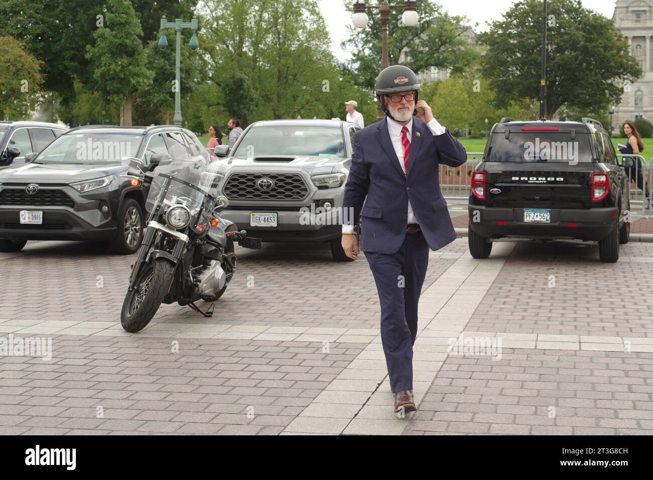 Washington, DC, US. 30 Sep 2023. U.S. Rep. Dan Newhouse (R-Wash.) walks ...