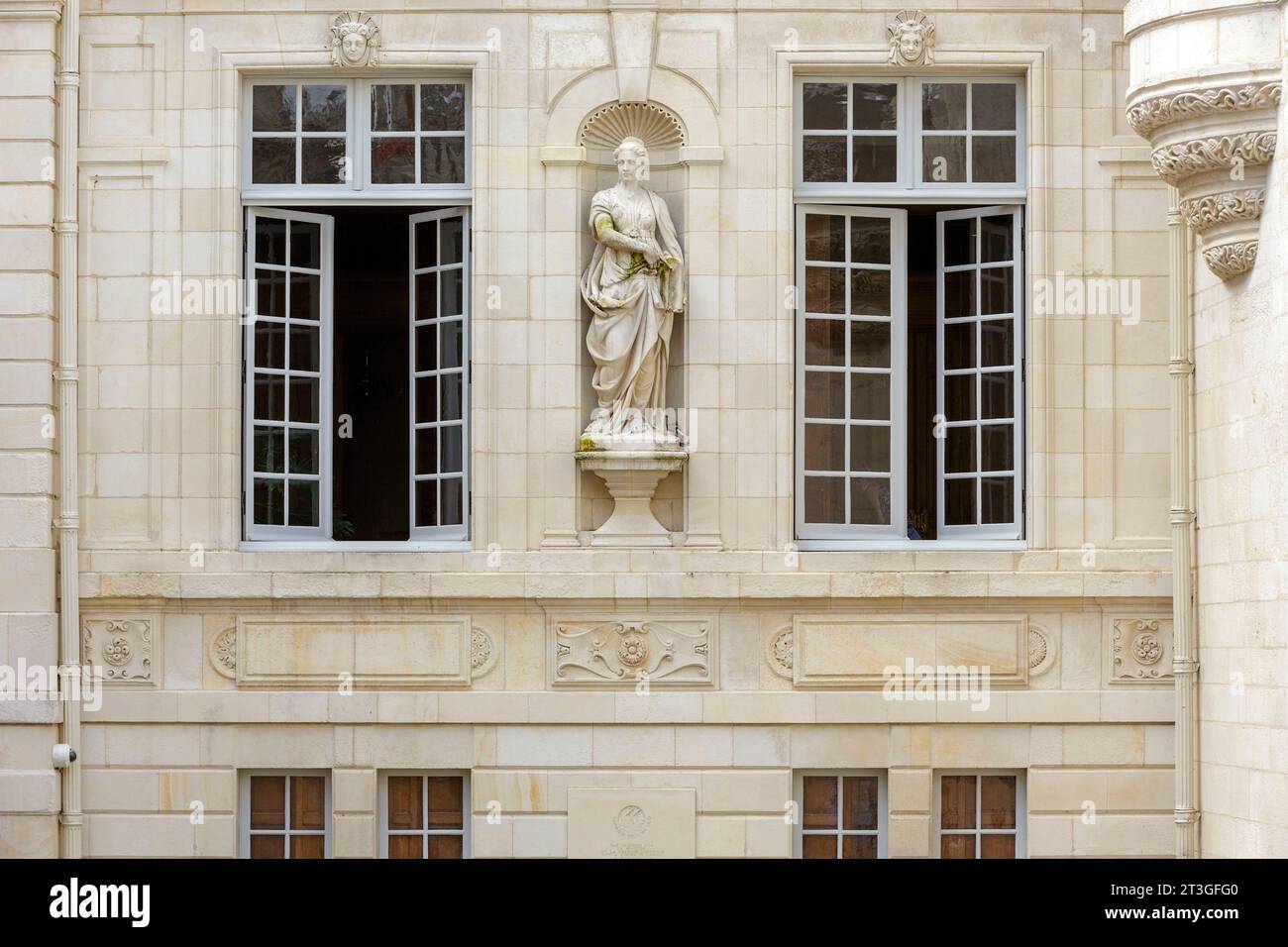 France, Charente Maritime, La Rochelle, statue on the inner courtyard ...