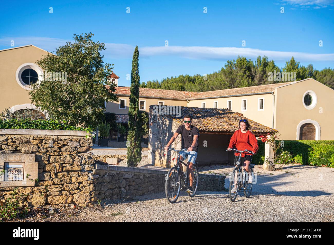 France, Vaucluse, Luberon regional natural park, cycle route on the ...