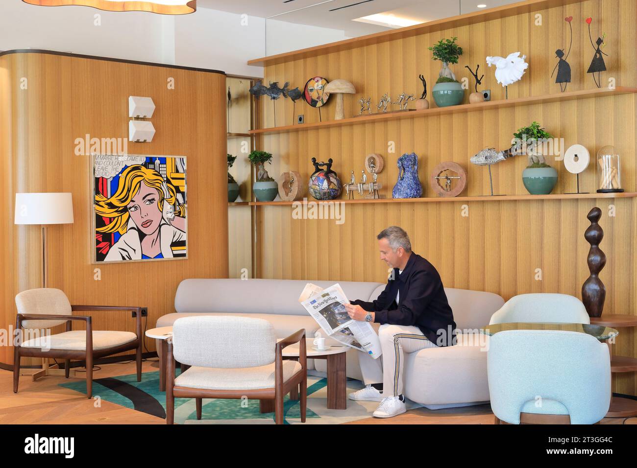 France, Alpes Maritimes, Cannes, La Croisette, Hotel Mondrian, lobby ...